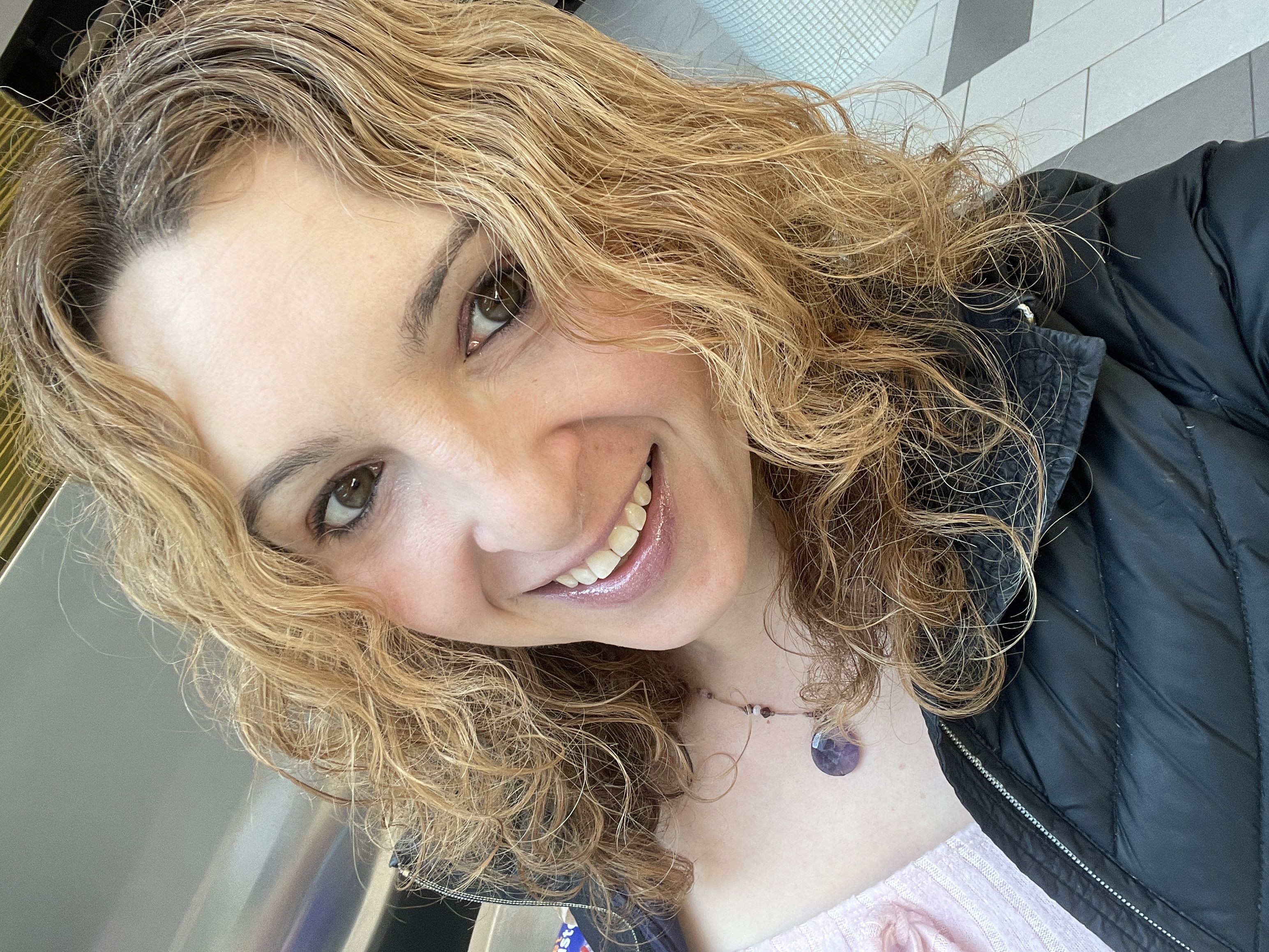 lovingjess - Professional Cuddler & Snuggle Buddy With Cuddle Companions